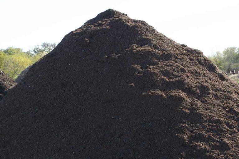 Landscaping Products in Yoakum | Sweet Home Sand & Gravel